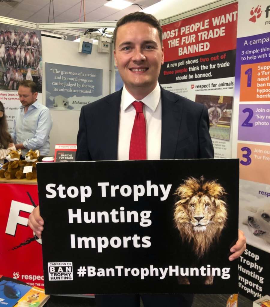 British Hunters Are Getting Away With Murder : Ban Trophy Hunting